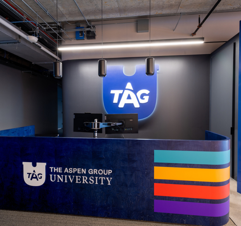 Aspen University Logo Home | Aspen Global Change Institute